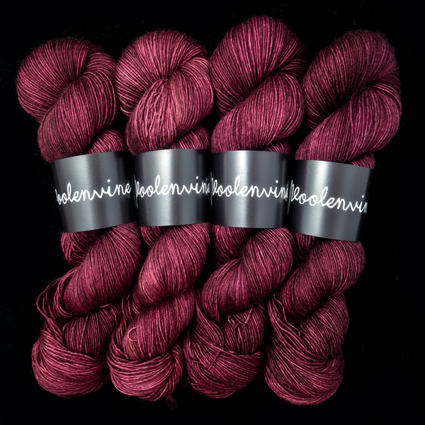 Birdberry, NOUVEAU – Voolenvine Yarns
