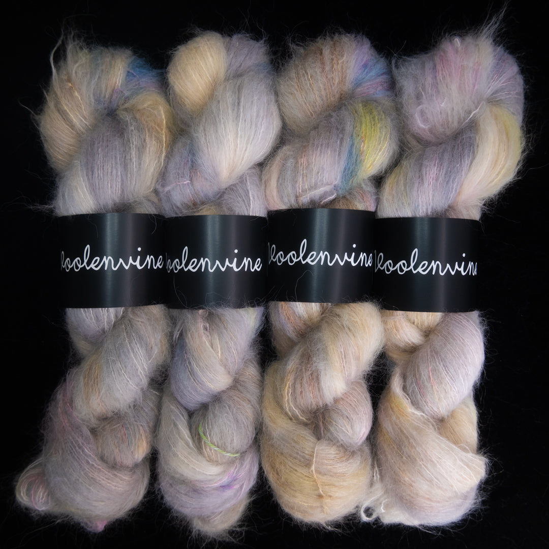 Stellar Banshee, PHANTASM – Voolenvine Yarns